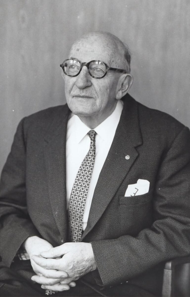 History – Freud University